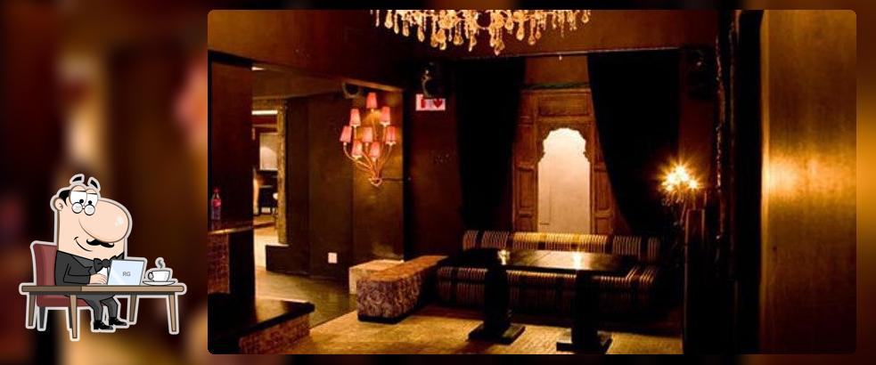 Dragon Room boite de nuit, Le Cap, 84 Harrington Street