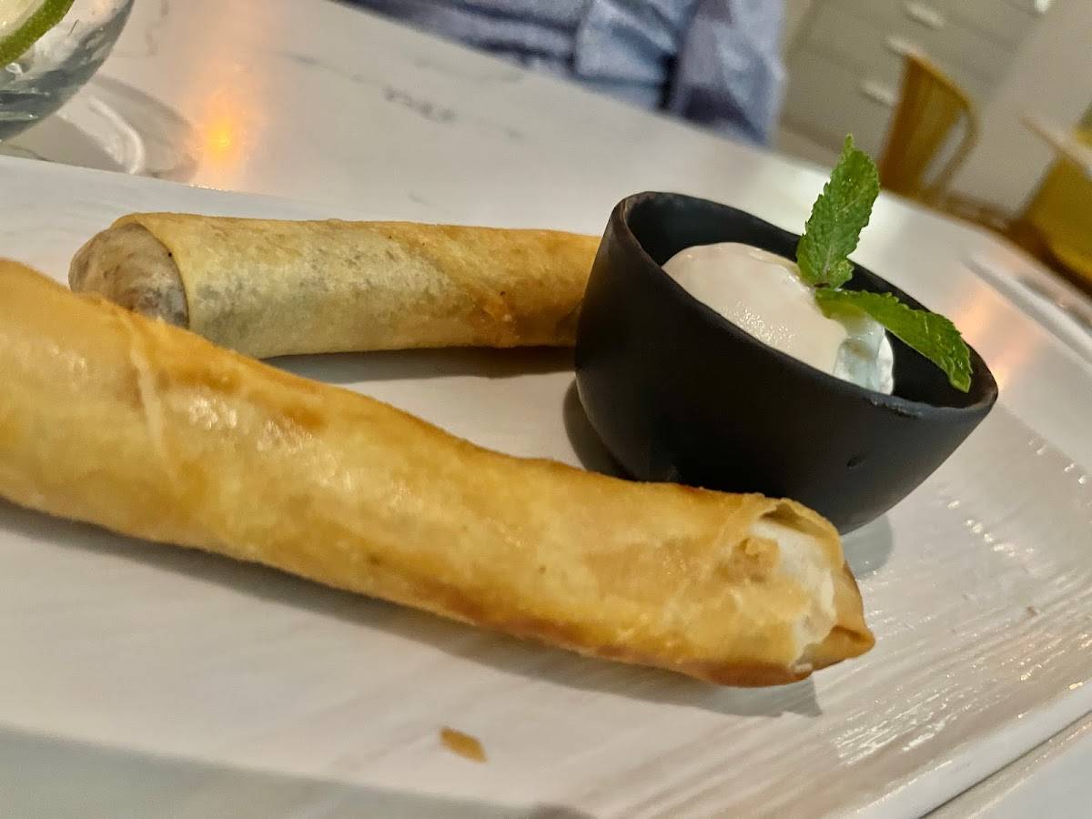 Menu at Salushi restaurant, Cape Town, 6 Cavendish St