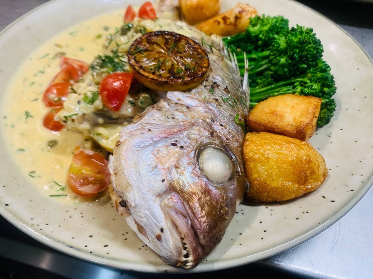 Menu at Lindenow Pub Farmers Home Hotel, Lindenow