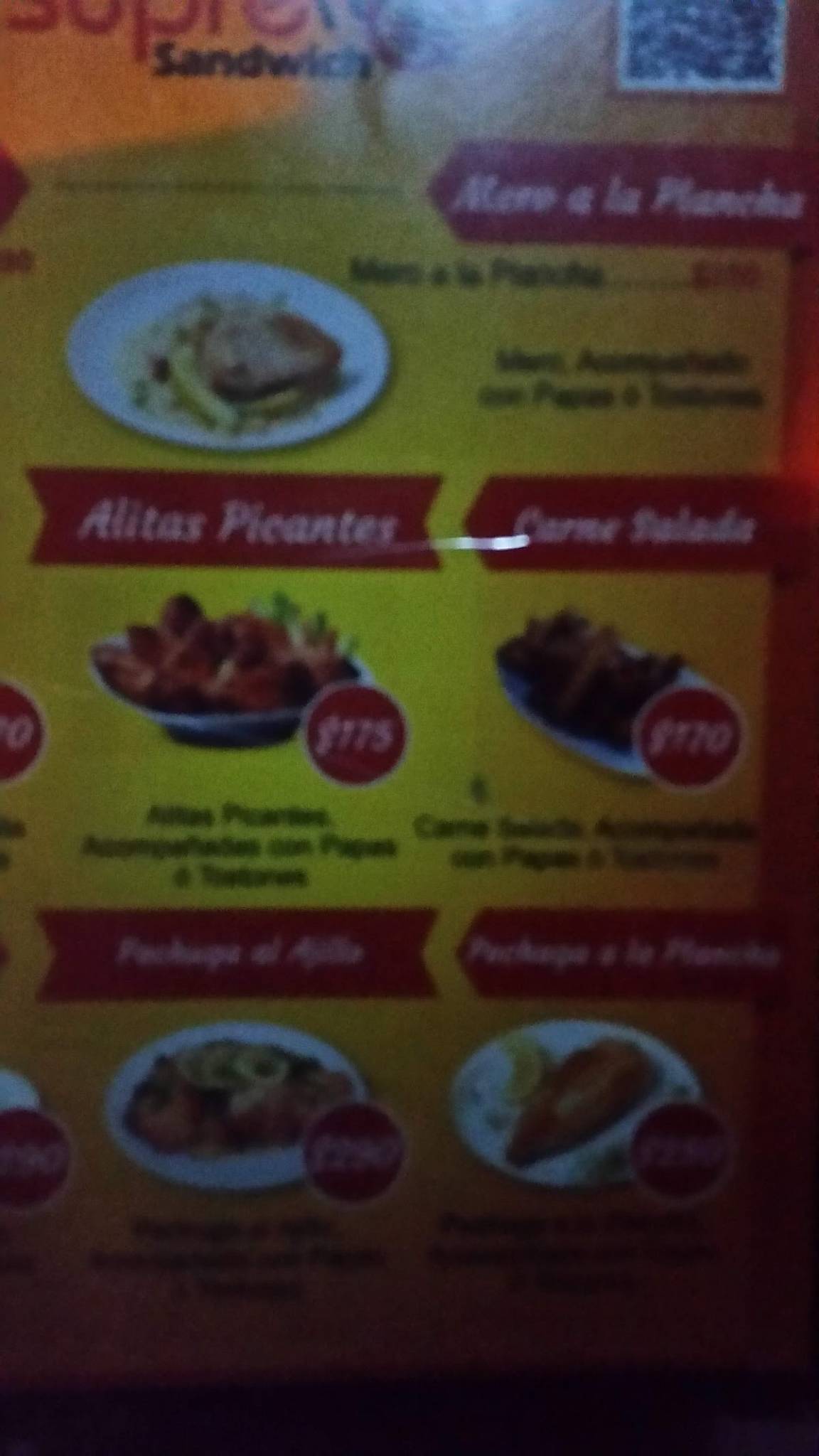 Carta del restaurante Supremo Sandwich, Santiago De Los Caballeros