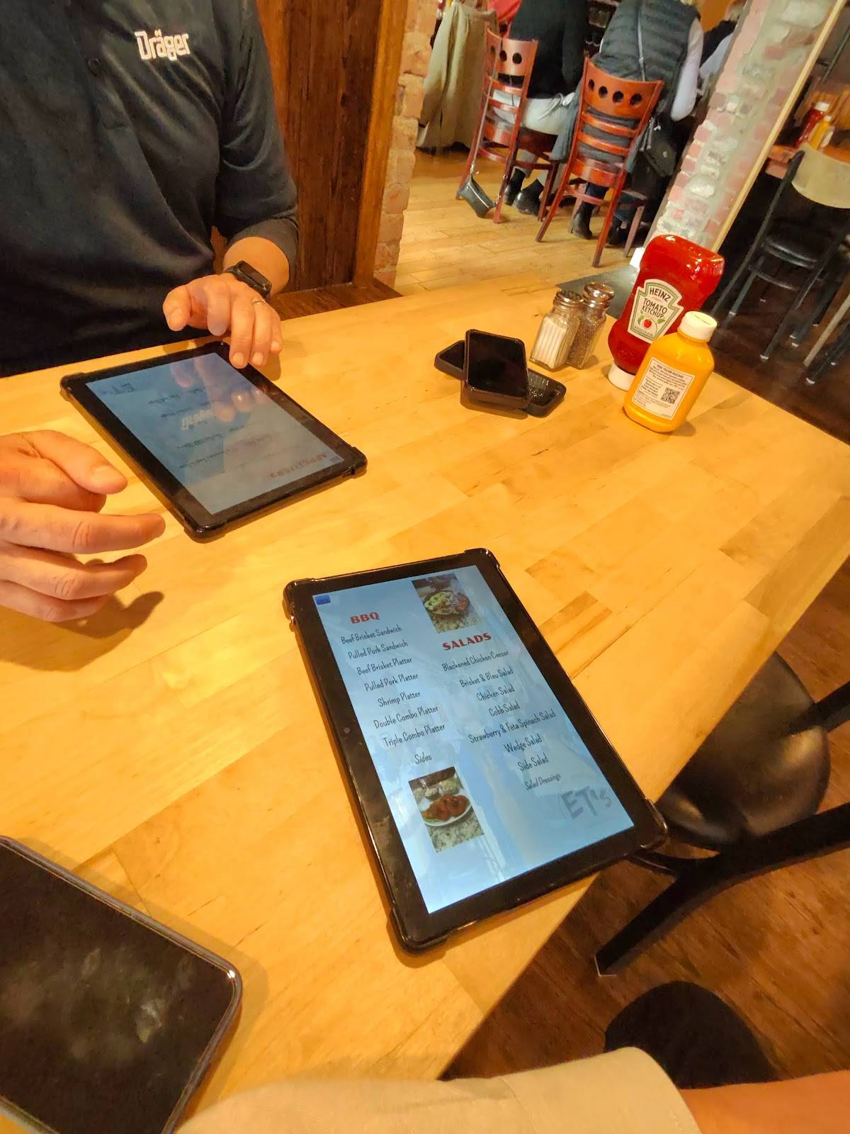 Menu at ET's Downtown Rantoul pub & bar, Rantoul