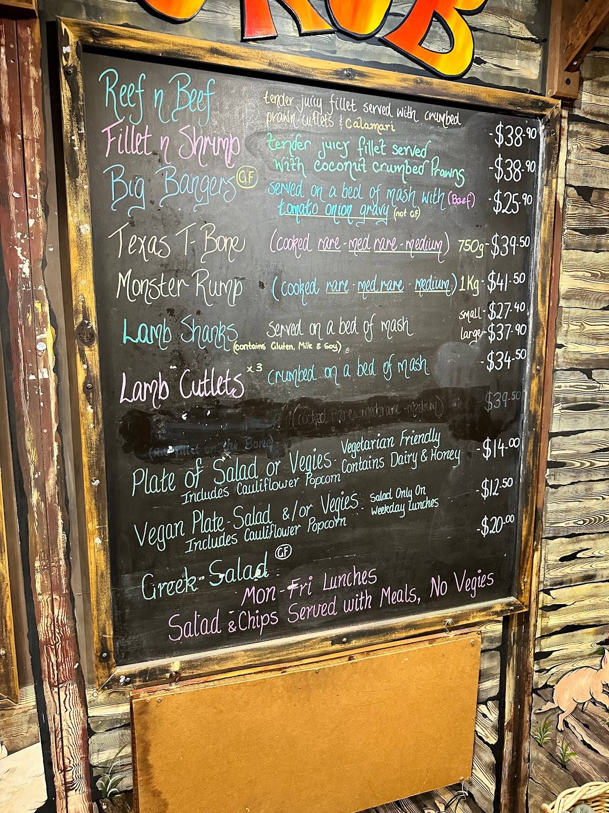 Menu at Meringandan Hotel pub & bar, Meringandan