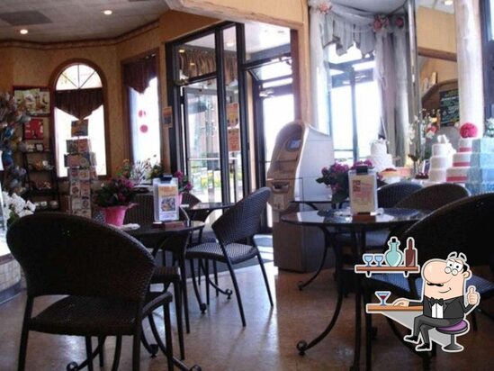 Menu at Upper Crust Café cafe, Chicago