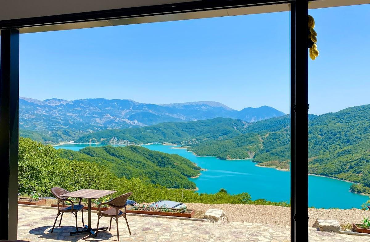 Restaurante Bovilla restorant, Albanie - Opiniones del restaurante