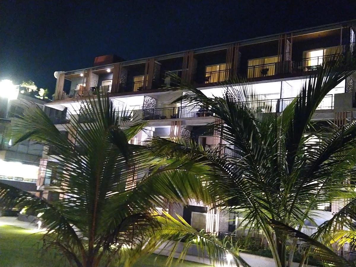 Cafe Sundowner, Taki - Restaurant reviews