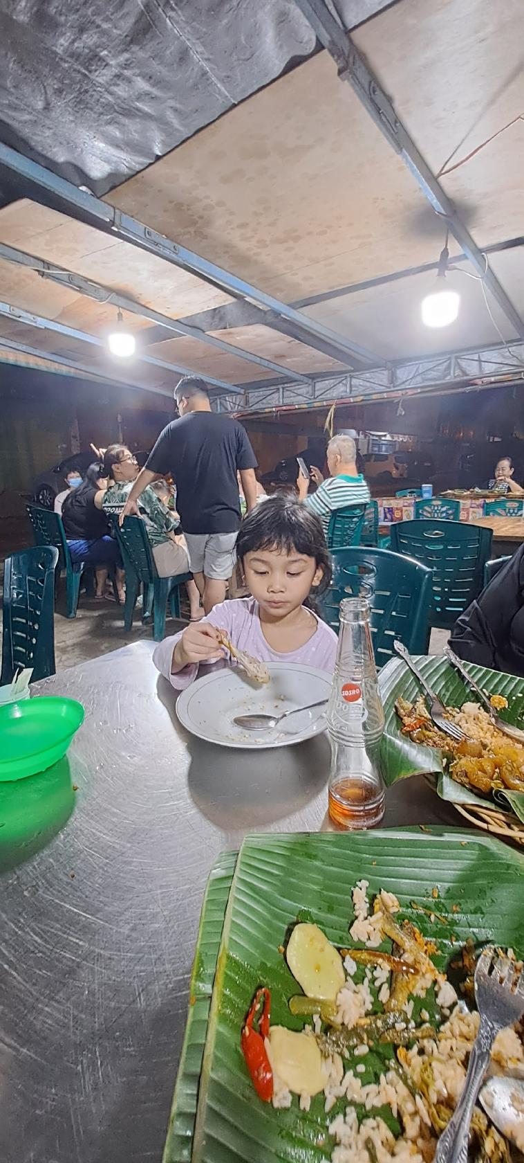 KAMPOENG NELAYAN seafood restaurant, Medan, Jl. Prof. H. M. Yamin No ...