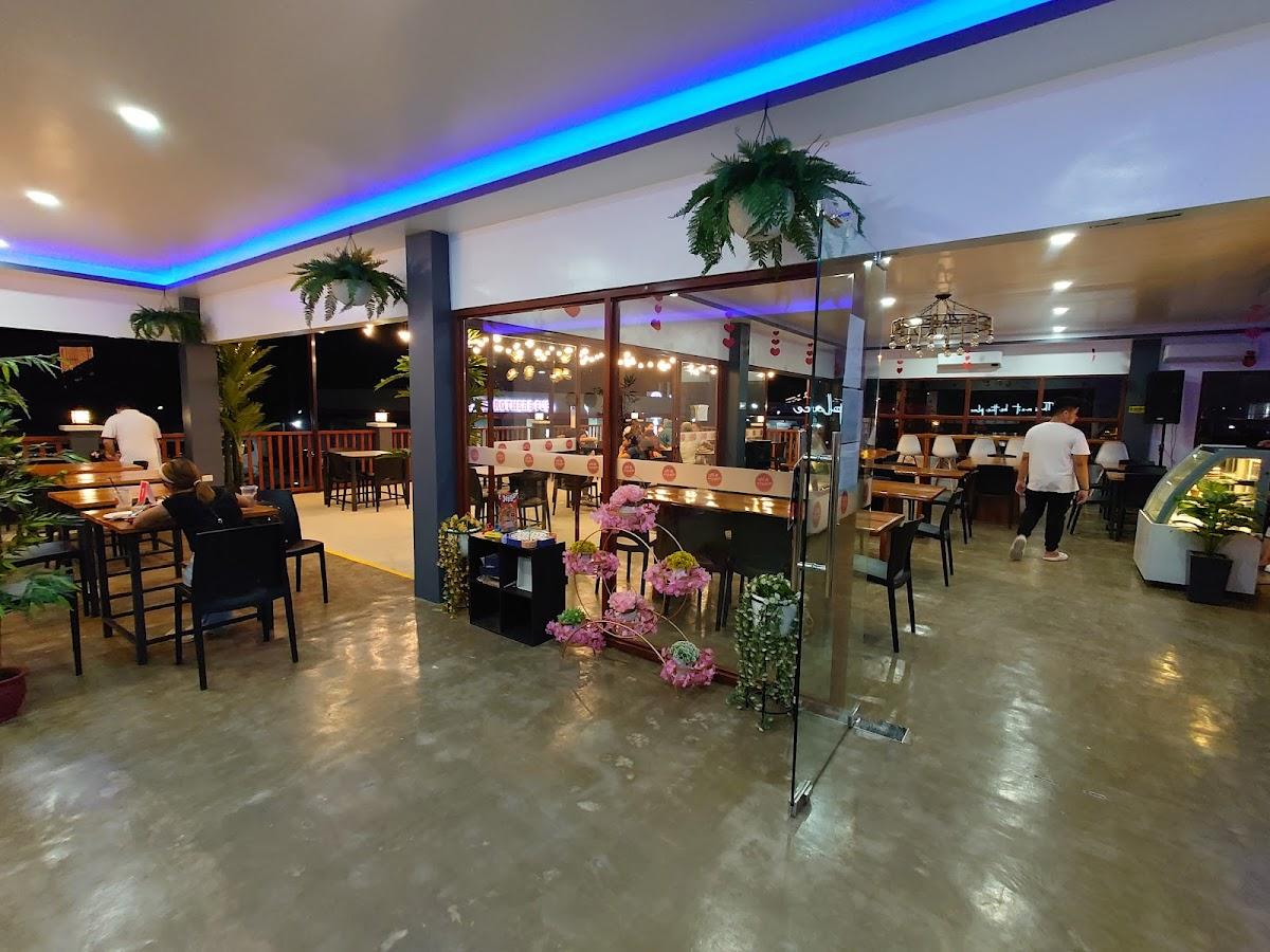 Del Mare RestoBar & Cafe, Tanauan - Restaurant reviews