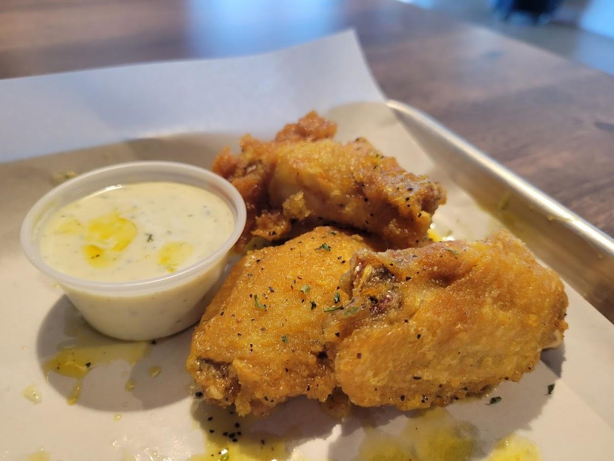 The Greedy Chicken, 606 Dennis St Suite 207 in Houston - Restaurant reviews