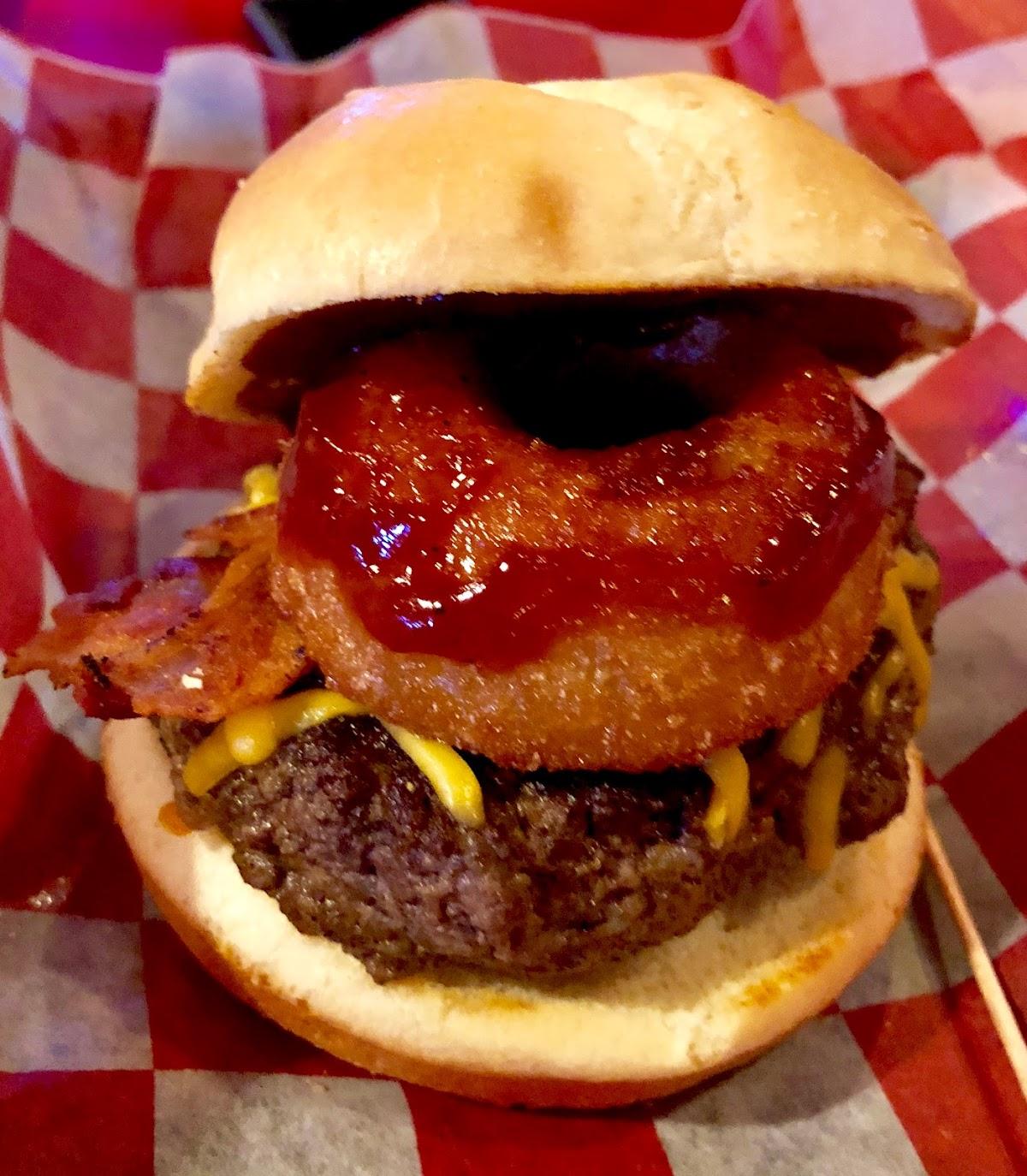 Ladder House Bar & Grill Inc in Martinsburg - Restaurant menu and reviews