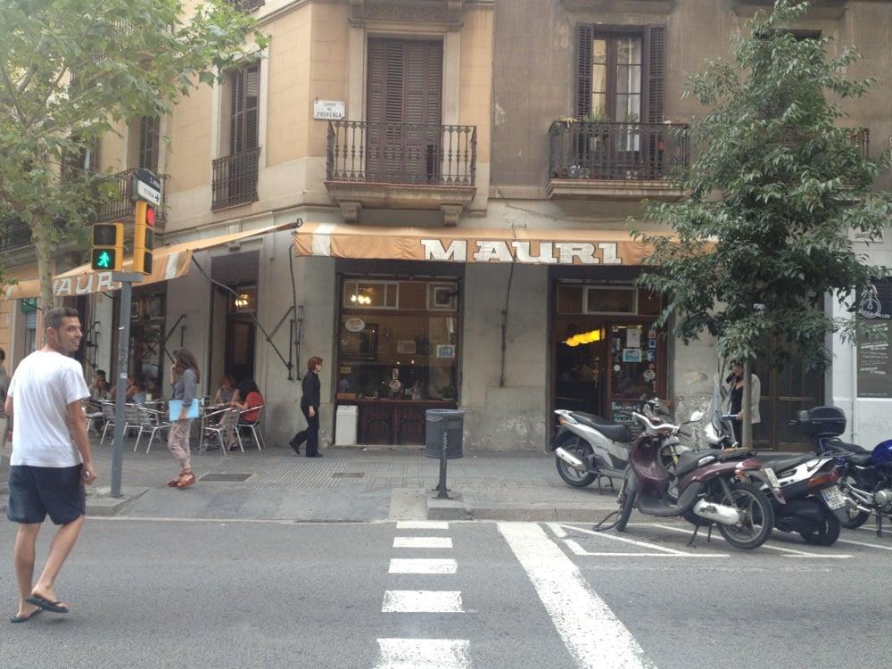 Pub y bar MAURI, Barcelona, Carrer Provença 179