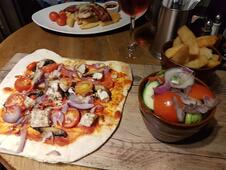 Robin hood pub sheringham menu - Restaurant Guru