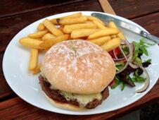 Mountbatten pub plymstock menu - Restaurant Guru