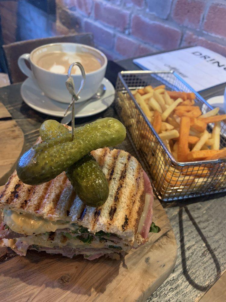 Top 7 places to eat in Ramsbottom, december 2025 - Restaurant Guru