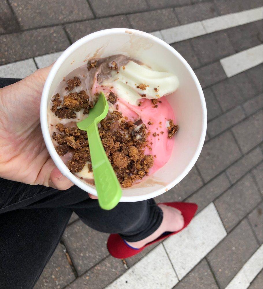 Best restaurants in Oakbrook Center Mall - Restaurant Guru