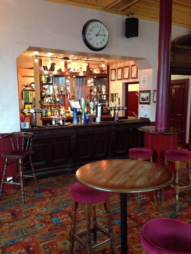 Top 7 pubs & bars in Enfield, april 2026 - Restaurant Guru