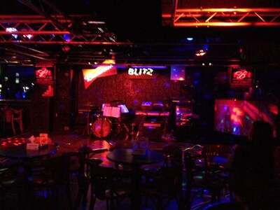 Blitz, Abu Dhabi - Restaurant menu, prices and reviews