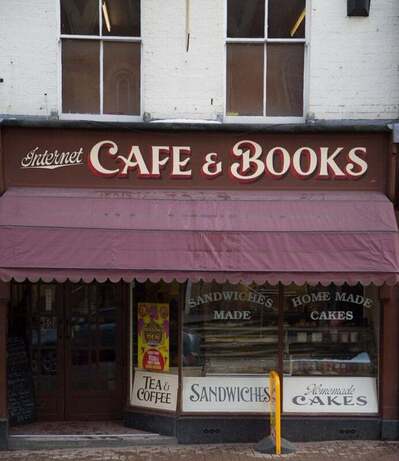 Maxines Cafe & Bookshop, Llangollen - Restaurant menu, prices and reviews