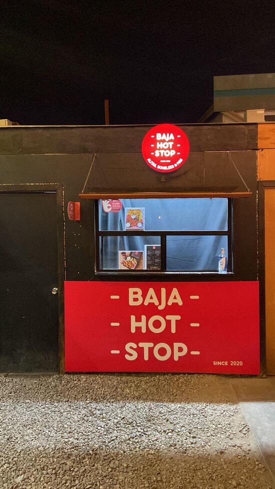 Menu at Baja Hot Stop restaurant, Mexicali, plaza piazza