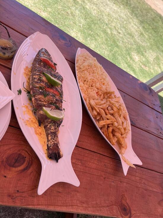 Moz Deli Foods Tonga restaurant, Tonga