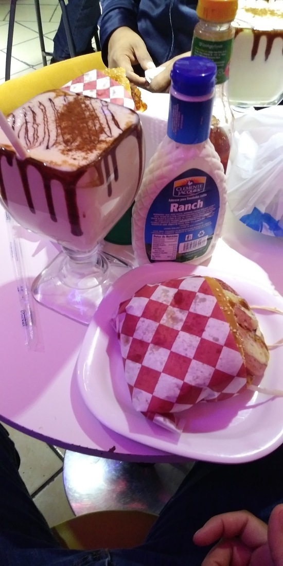 Menu at Magic's Burger restaurant, Tepeaca