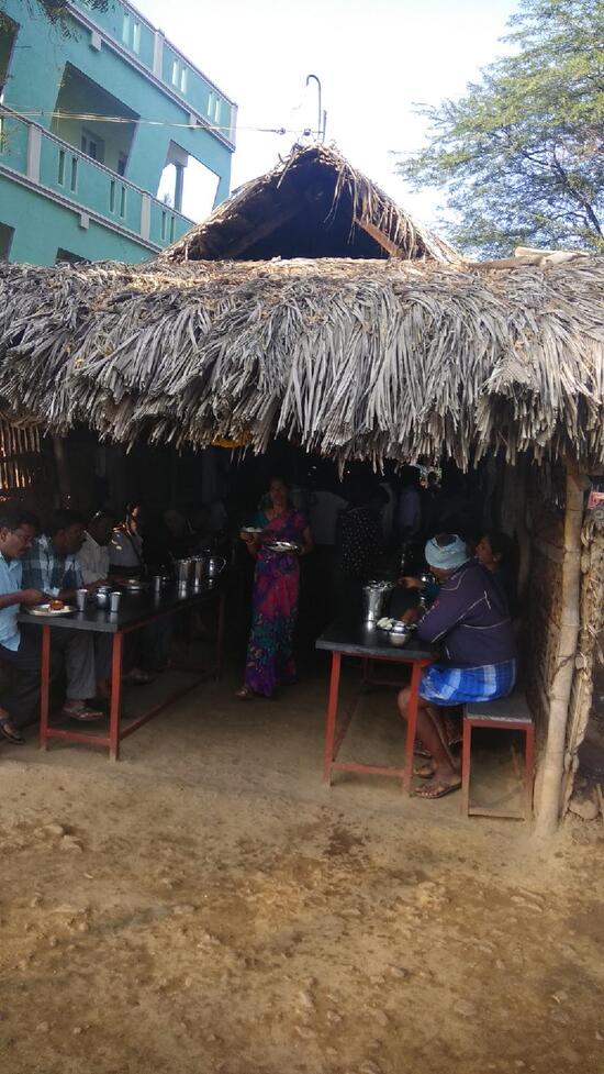Menu at Hut idli ( Hatti idli), Hiriyur