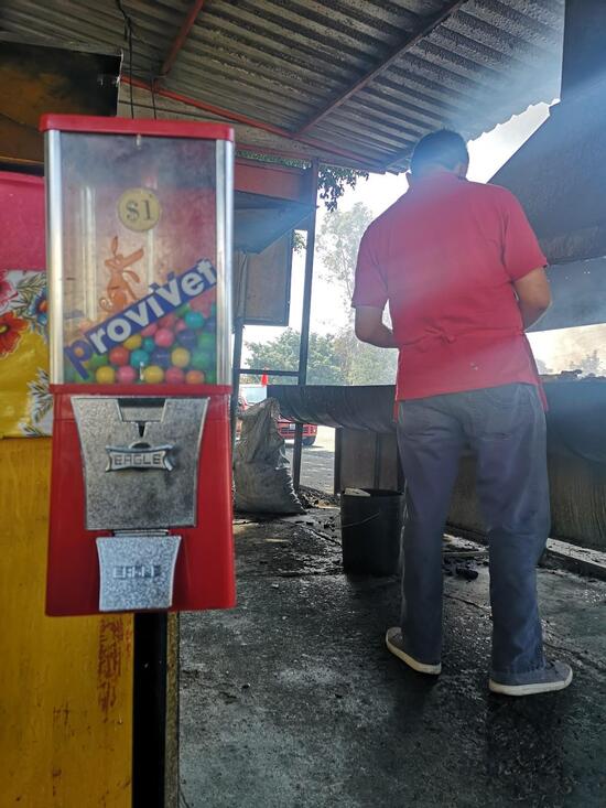 Menu at Pollo Culichi restaurant, Tonalá