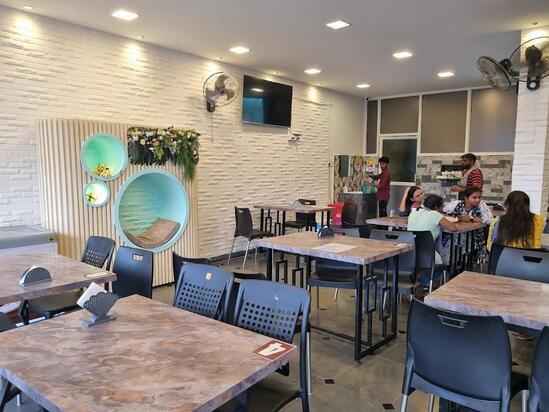 Lassi n shakes, pizzeria, Badvel - Restaurant menu, prices and reviews