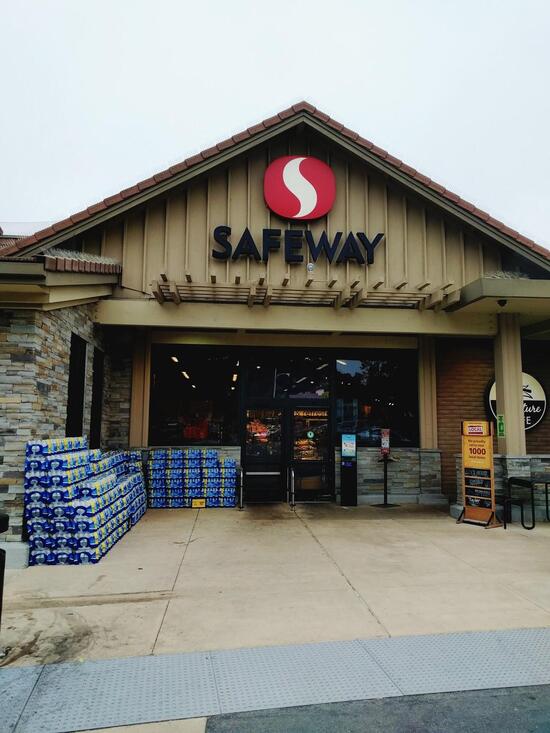 Safeway in Pacific Grove - Restaurant reviews