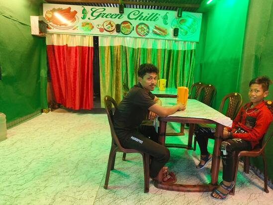 Green chilli biriyani, Tufanganj - Restaurant reviews