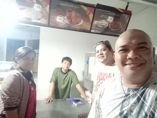 Chicken Star Anunas Branch, Angeles - Restaurant menu, prices and reviews