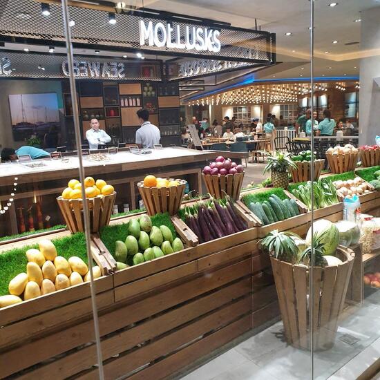 Isla Sugbu Seafood City - Venice Grand Canal Mall, Taguig - Restaurant ...