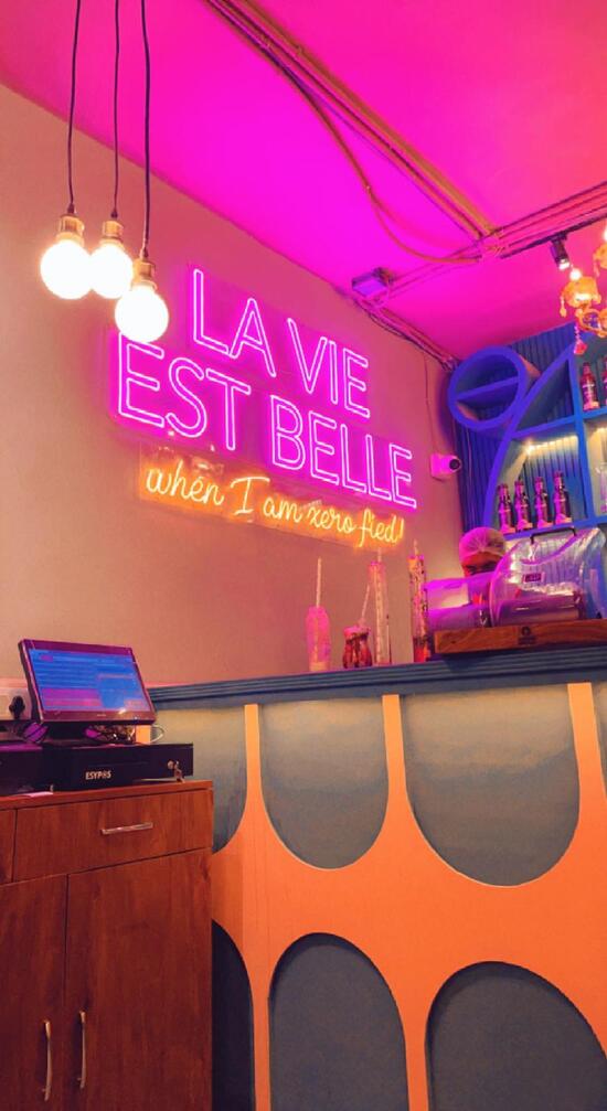 BROOKS CAFÈ & DINER, Batala - Restaurant reviews