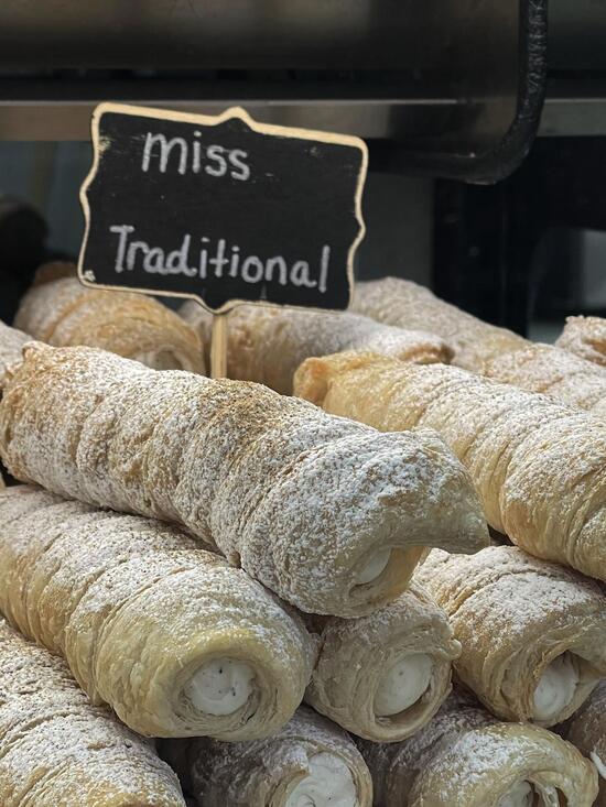 Menu at Miss Cream Roll Café, Pâtisserie et Crème glacée, Montréal