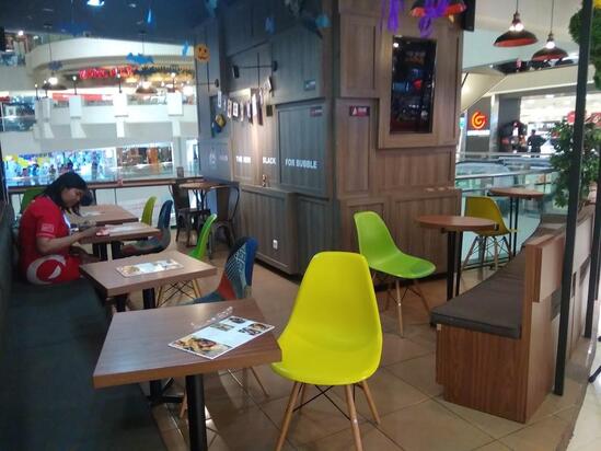 Calais cafe, Surabaya, Level 3 - Restaurant reviews