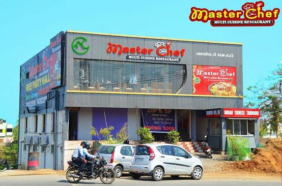 Menu at Master Bakery, Parali