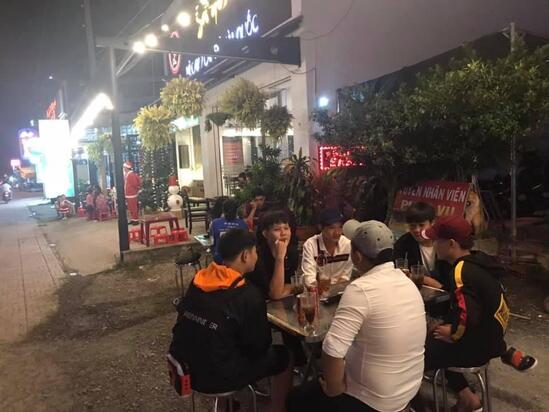 Menu at Mỳ cay SaSin restaurant, Ho Chi Minh City, 114A Liêu Bình Hương