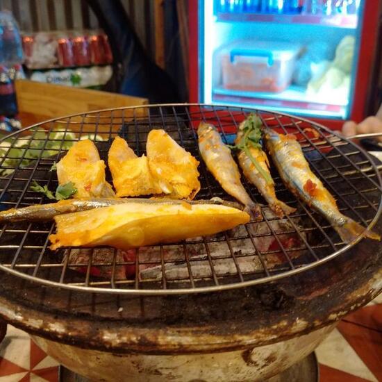 Menu at Cười lên cái coi BBQ, Ho Chi Minh City, Trường Sa