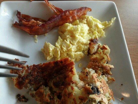 Menu at Trendz Restaurant and Bar, Broadview Heights