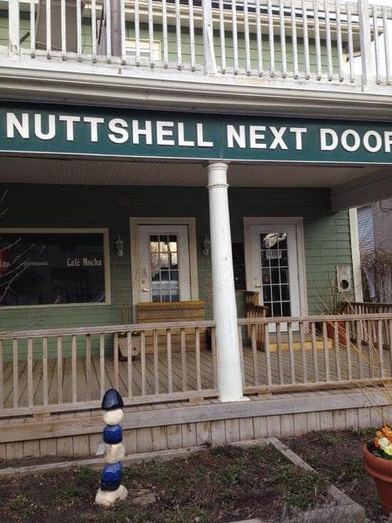 Carta del café Nutshell Next Door, Lakefield