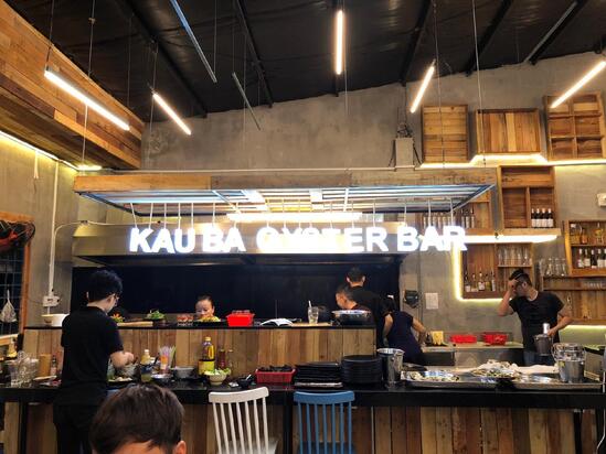 Kau Ba Oyster Bar, Ho Chi Minh City, 8A/1D1 Thai Van Lung - Restaurant ...