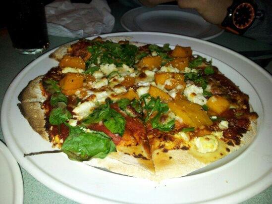 Carta de pizzería APK Woodfired Pizza & Brewery, Canberra