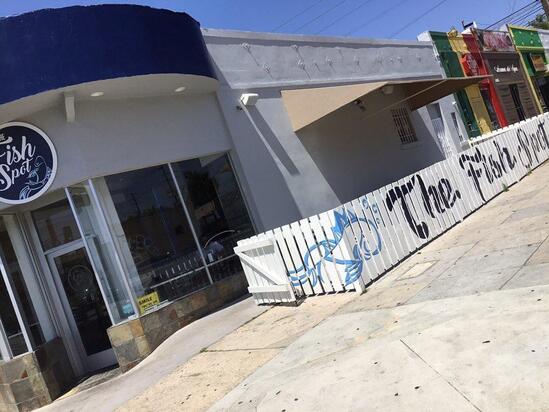 The Fish Spot in Los Angeles - Restaurant menu and reviews