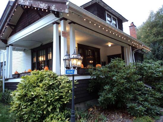 Menu at Saltair Neighbourhood Pub, Chemainus