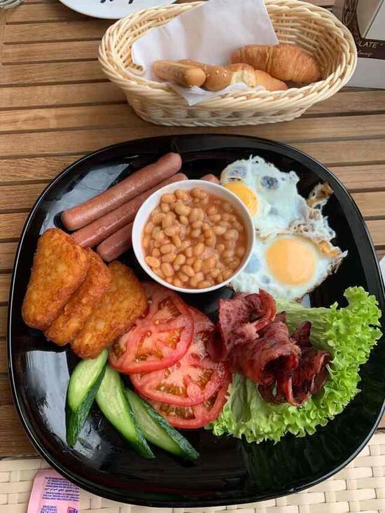 Menu at Chocolate Coffee Lounge cafe, Doha, Pearl-Qatar