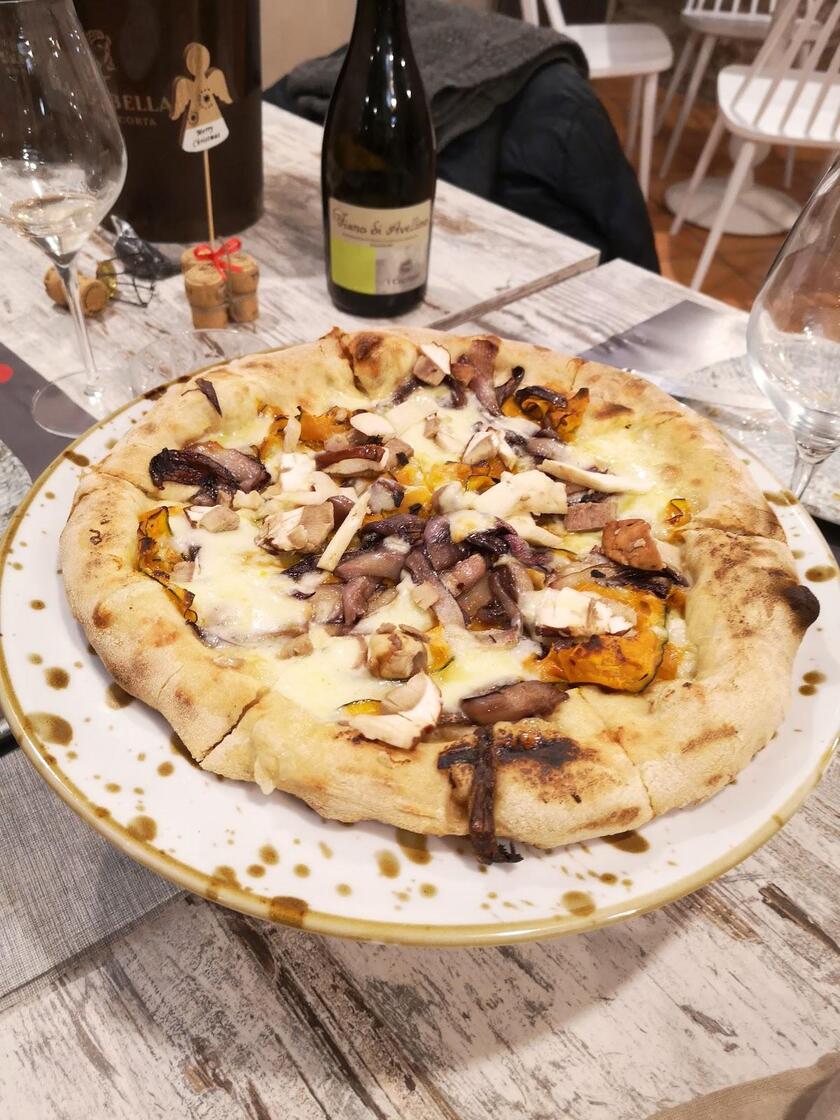 The most authentic pizza in Monza, Italy